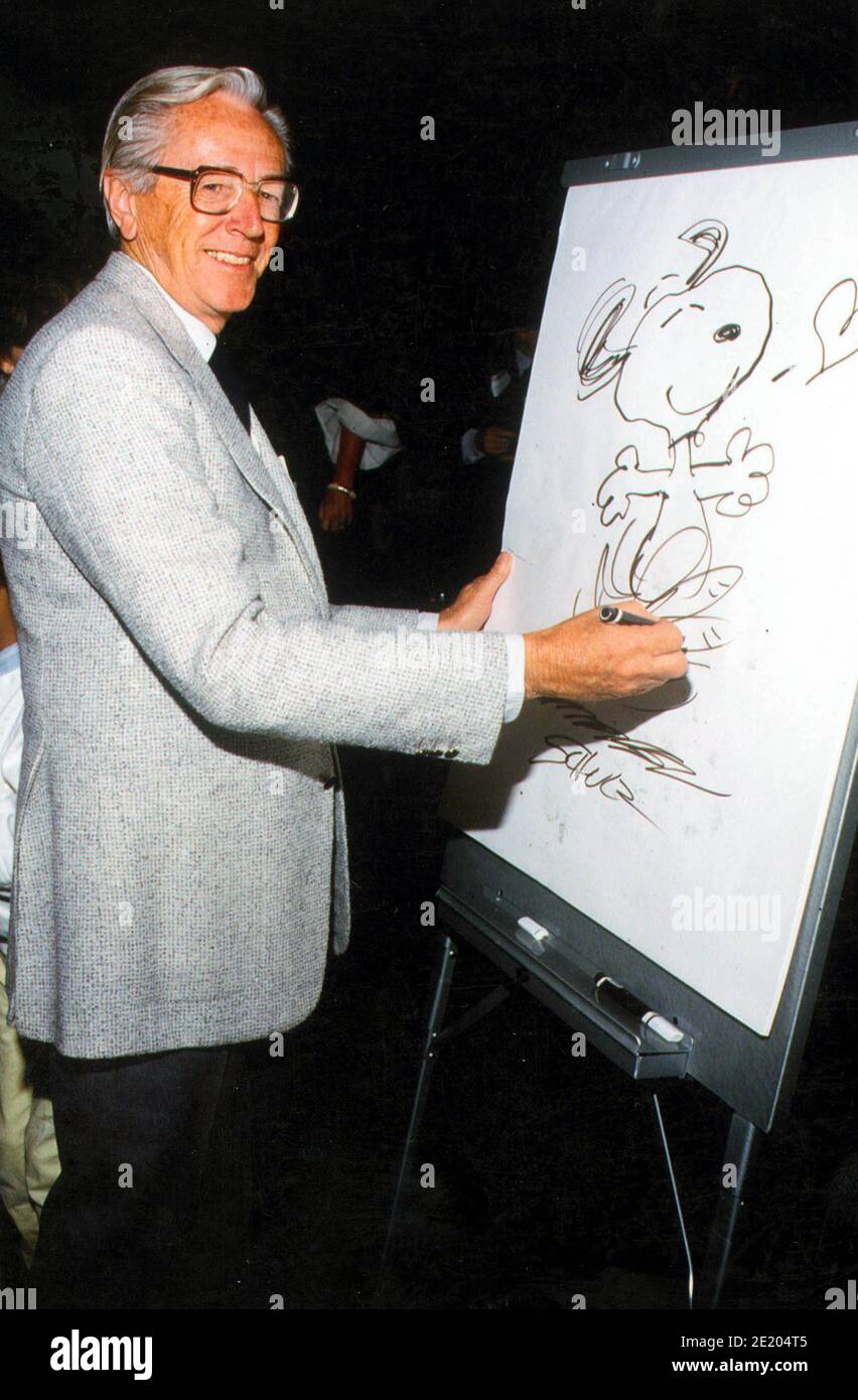 Charles schulz Banque de photographies et d’images à haute résolution ...