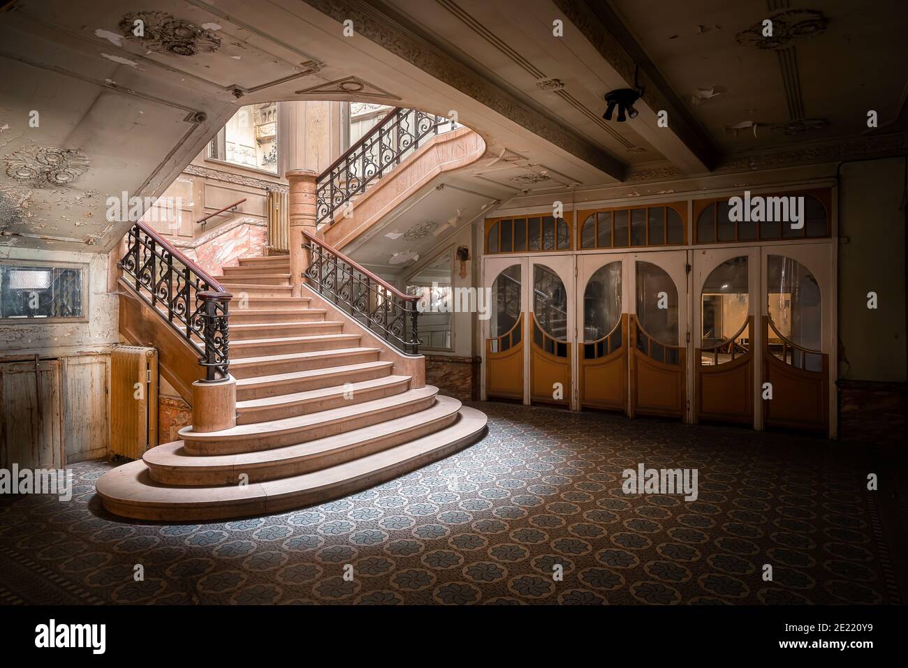 Ancien cinéma bruxelles Banque de photographies et d’images à haute ...