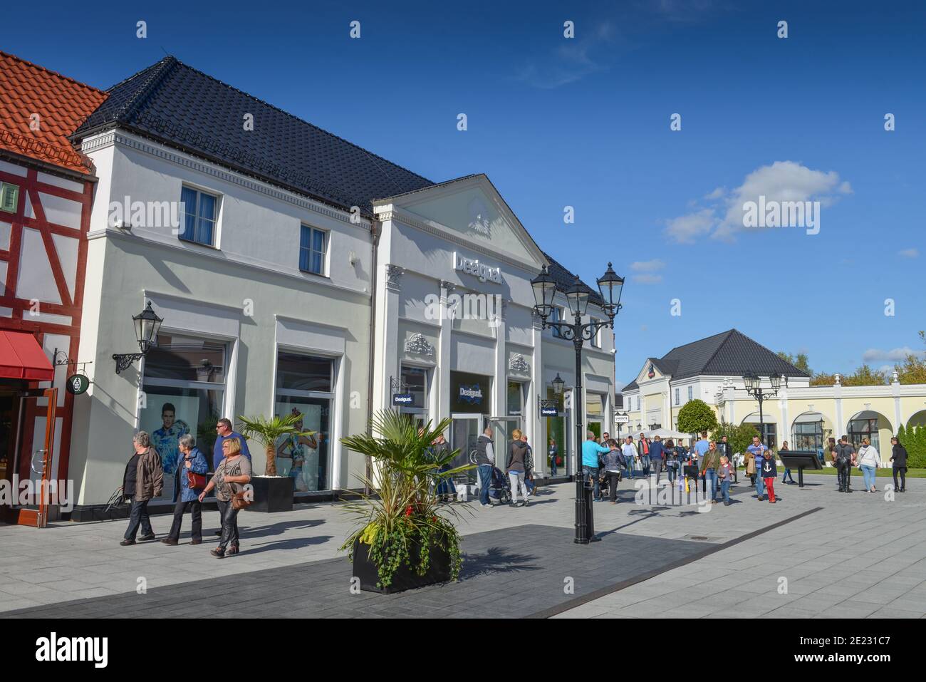 Mcarthur glen designer outlet center Banque de photographies et d ...