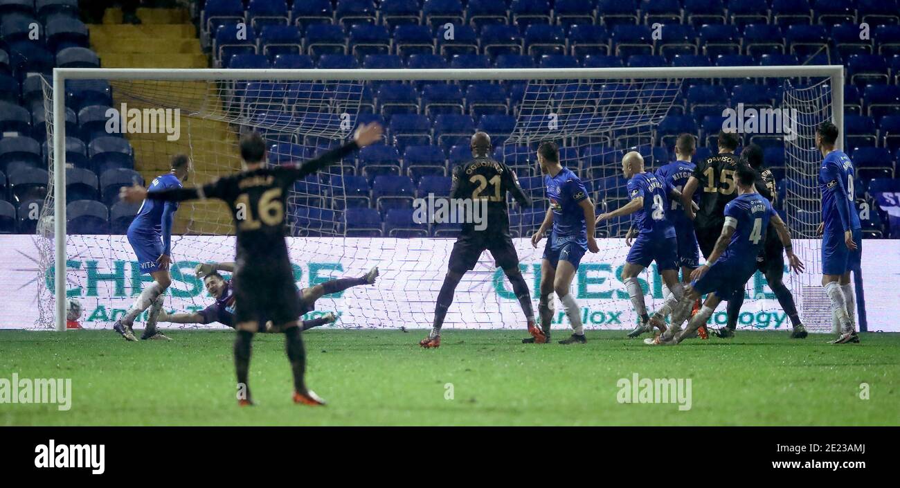 Craig Dawson (15), de West Ham United, marque le premier but du match ...