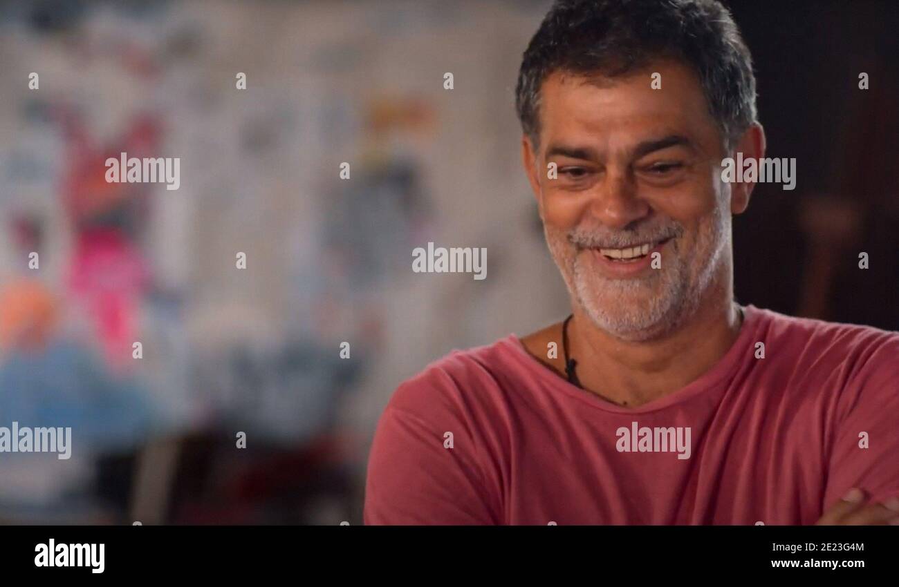 DOUBLE DAD, (alias UM PAI NO MEIO DO CAMINHO), Eduardo Moscovis, 2021 ...