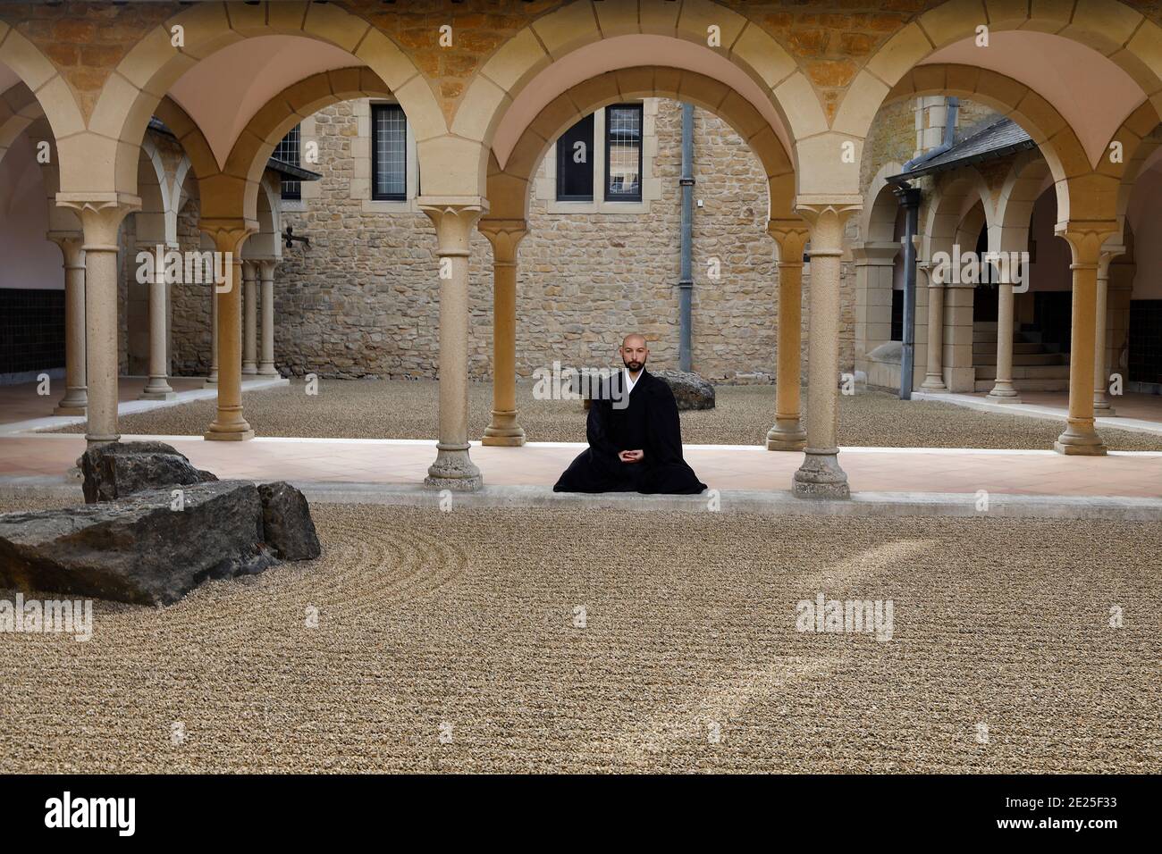 Moine trappiste Banque de photographies et d’images à haute résolution ...