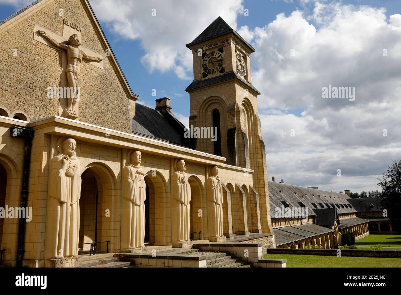 Abbaye trappiste Banque de photographies et d’images à haute résolution ...