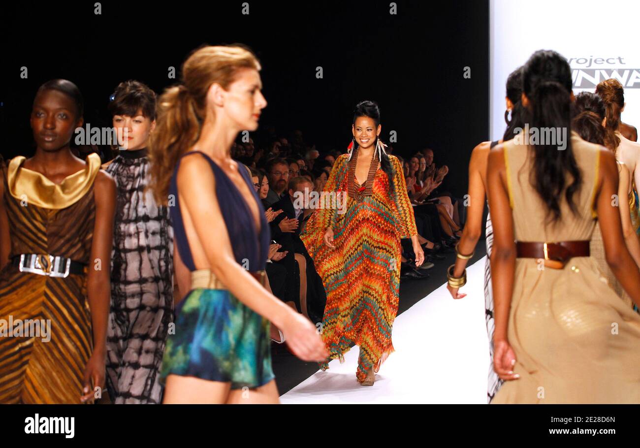 Anya ayoung chee Banque de photographies et d’images à haute résolution ...