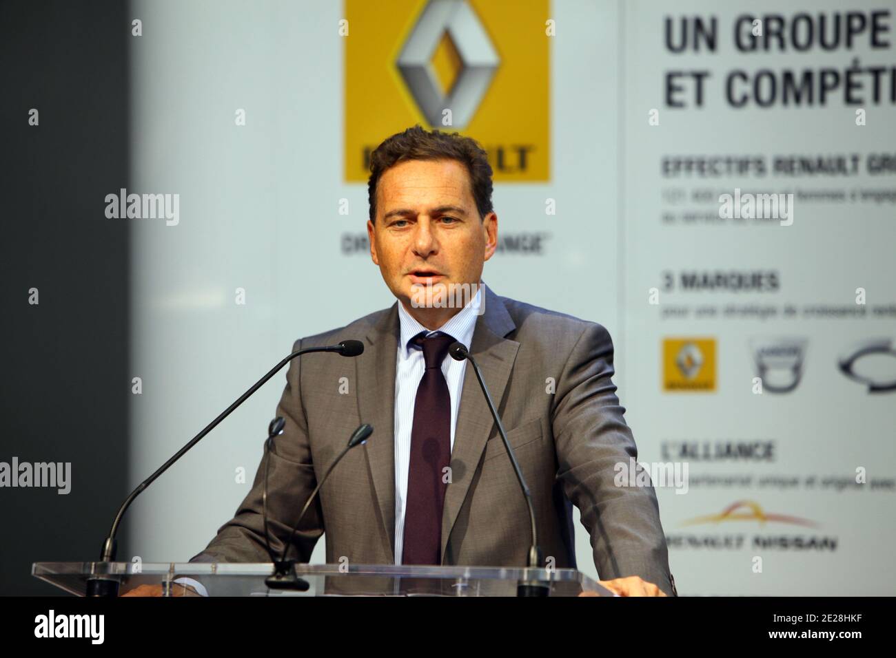 Renault express Banque de photographies et d’images à haute résolution ...