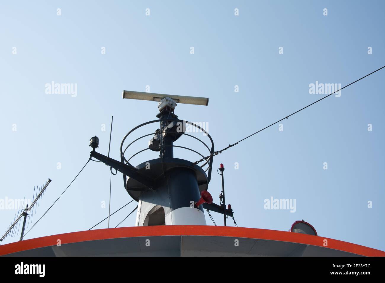 Radar de bateau Banque de photographies et d’images à haute résolution ...