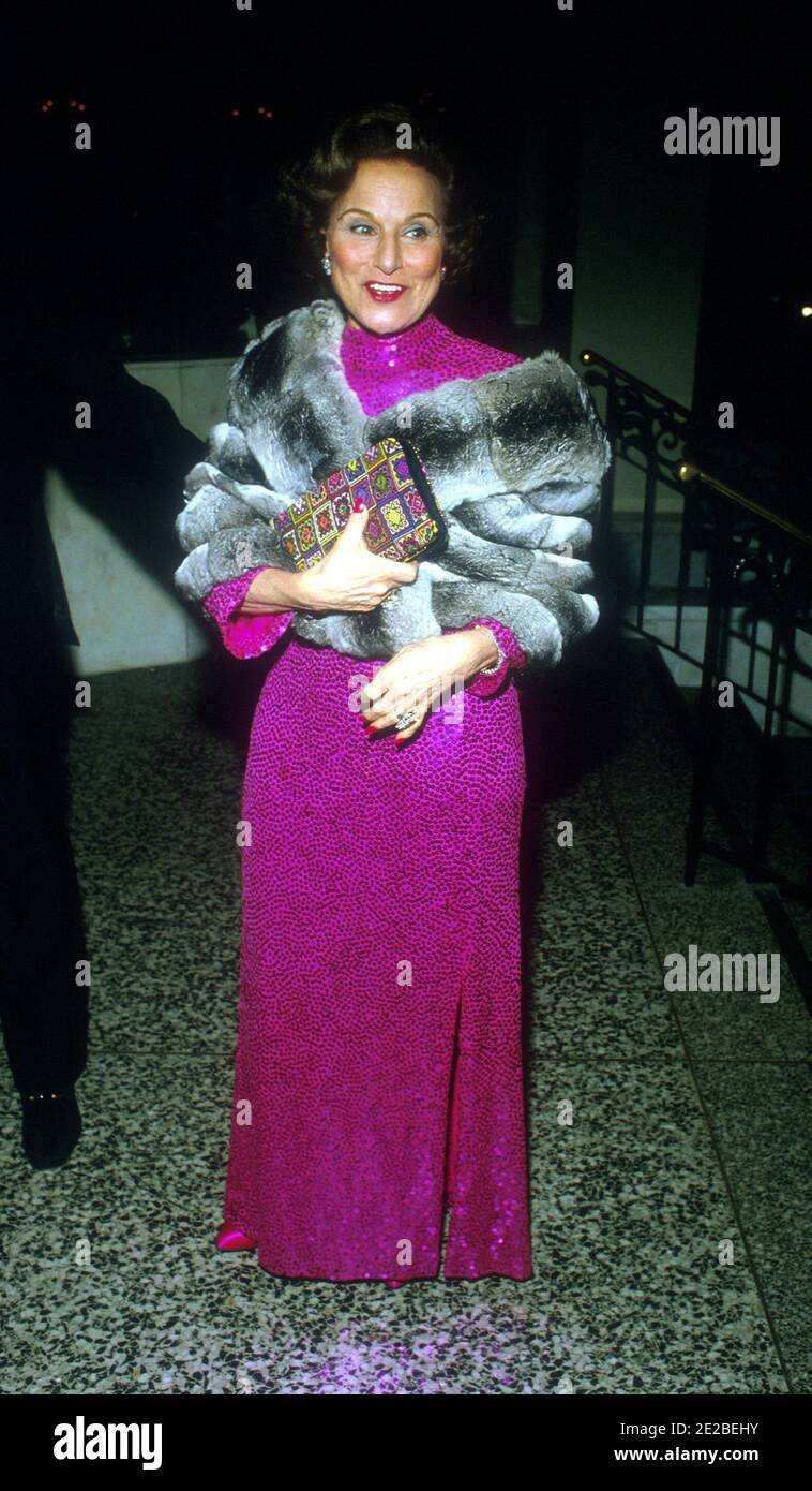 Ann landers Banque de photographies et d’images à haute résolution - Alamy