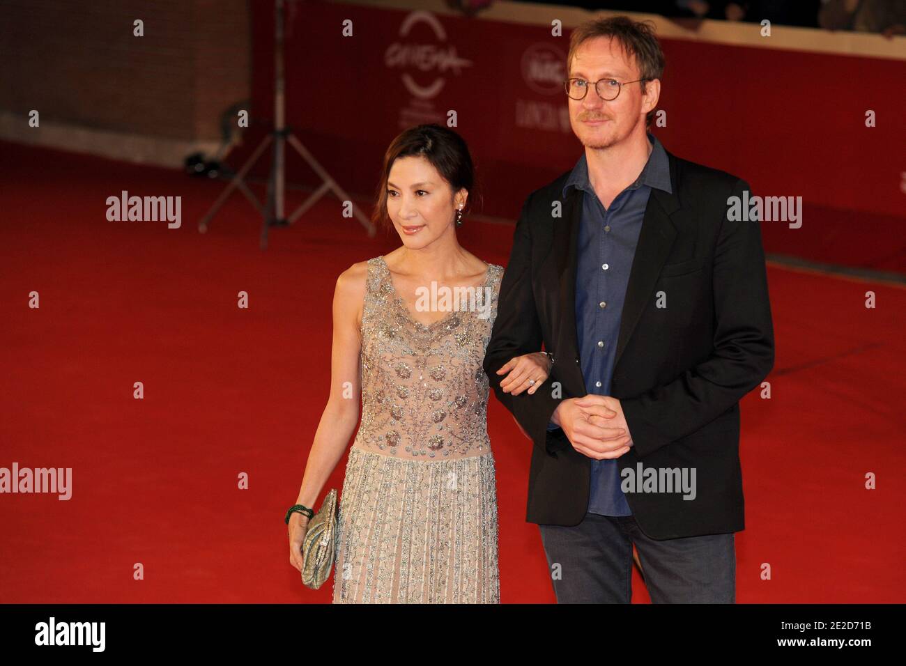 Michelle yeoh david thewlis lady Banque de photographies et d’images à ...