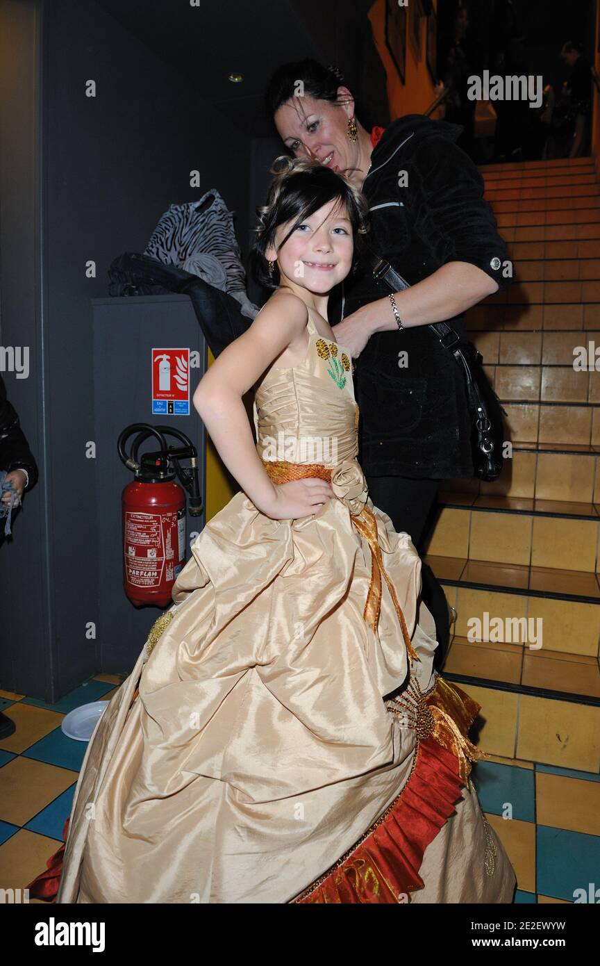 Mini miss france Banque de photographies et d’images à haute résolution ...