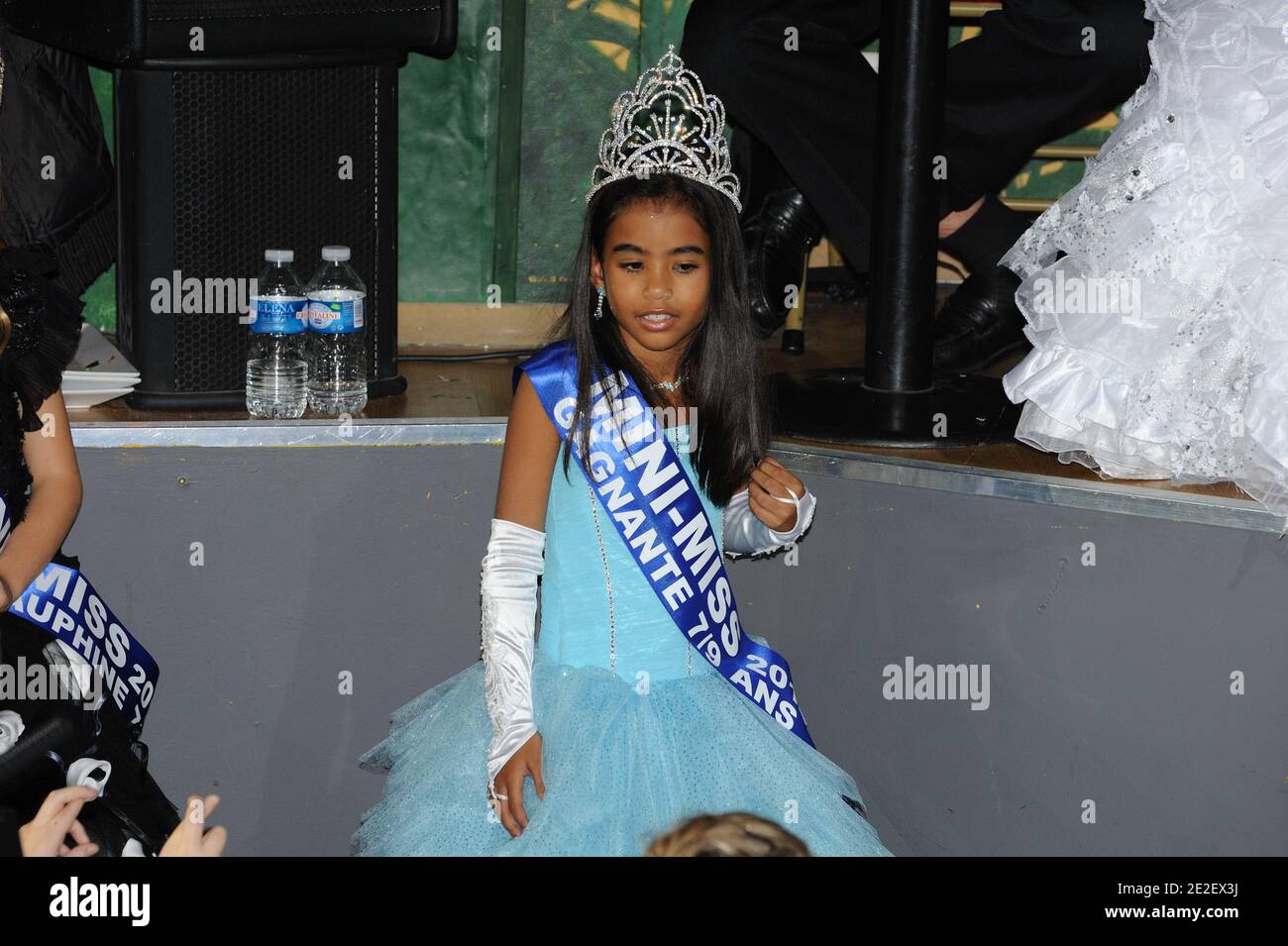 Mini miss france Banque de photographies et d’images à haute résolution ...