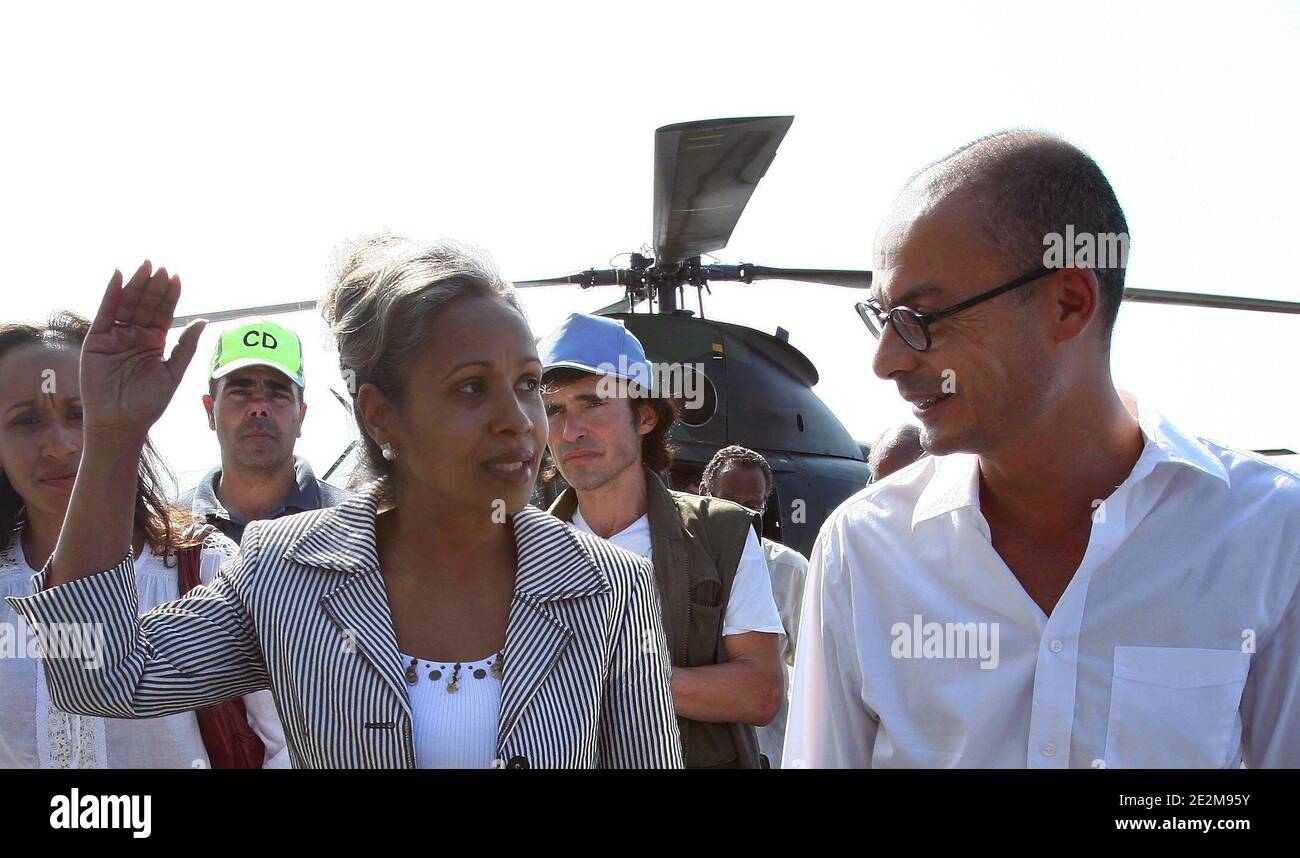 Préval elisabeth Banque de photographies et d’images à haute résolution ...