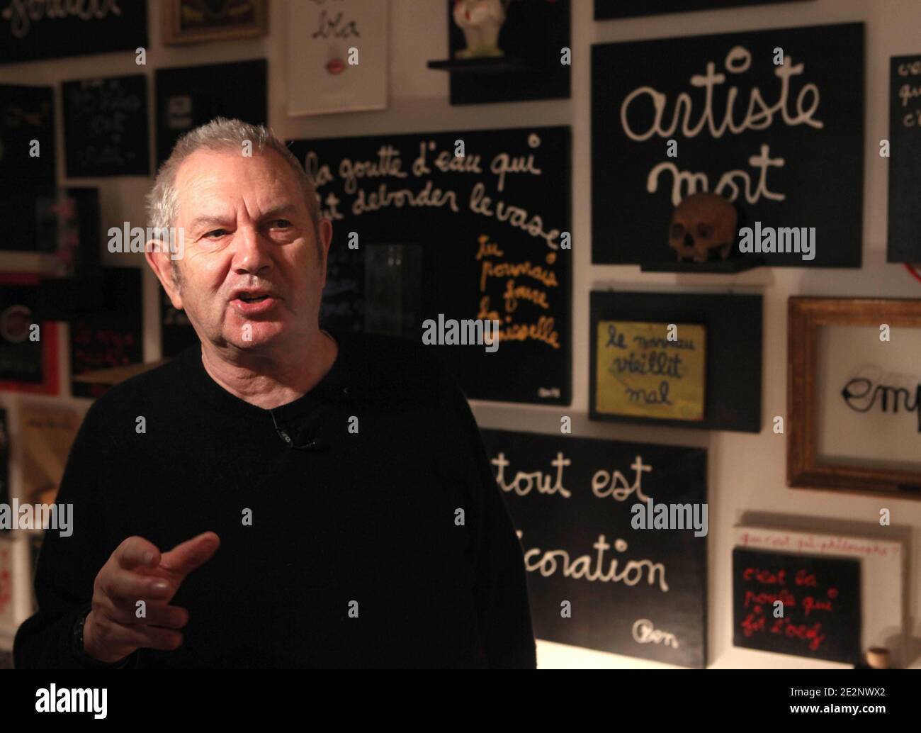 Ben vautier Banque de photographies et d’images à haute résolution - Alamy