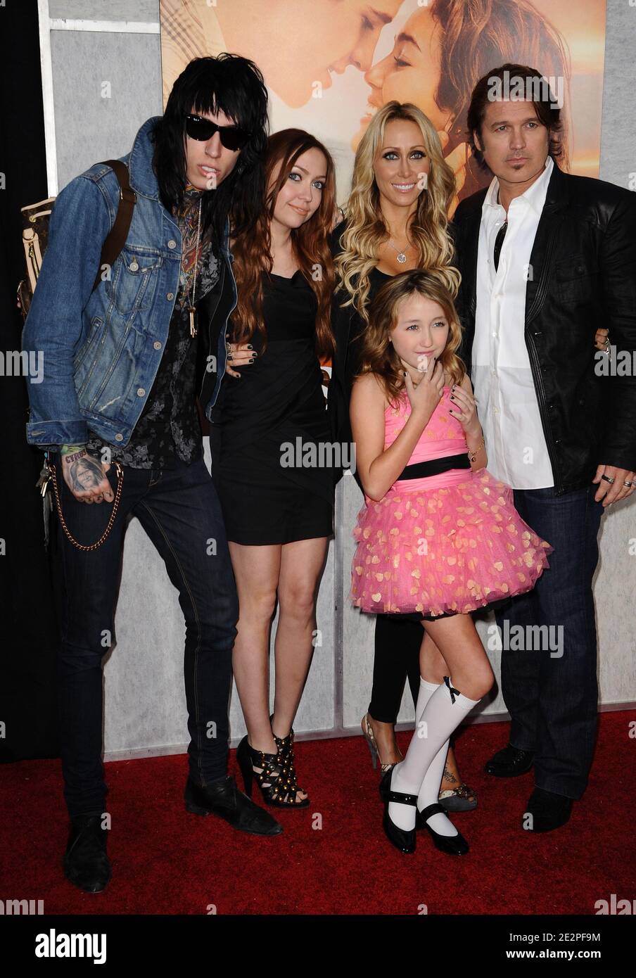 Brandi and noah cyrus Banque de photographies et d’images à haute ...