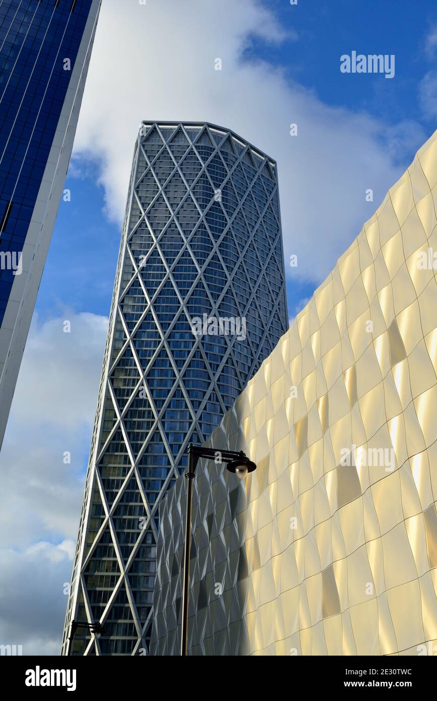 Diamond tower canary wharf Banque de photographies et d’images à haute ...