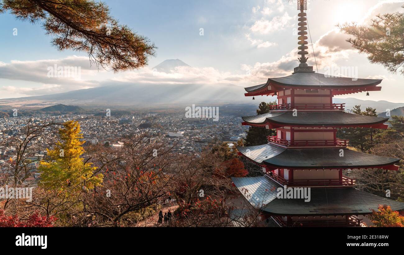 Japan mount fuji temple Banque de photographies et d’images à haute ...