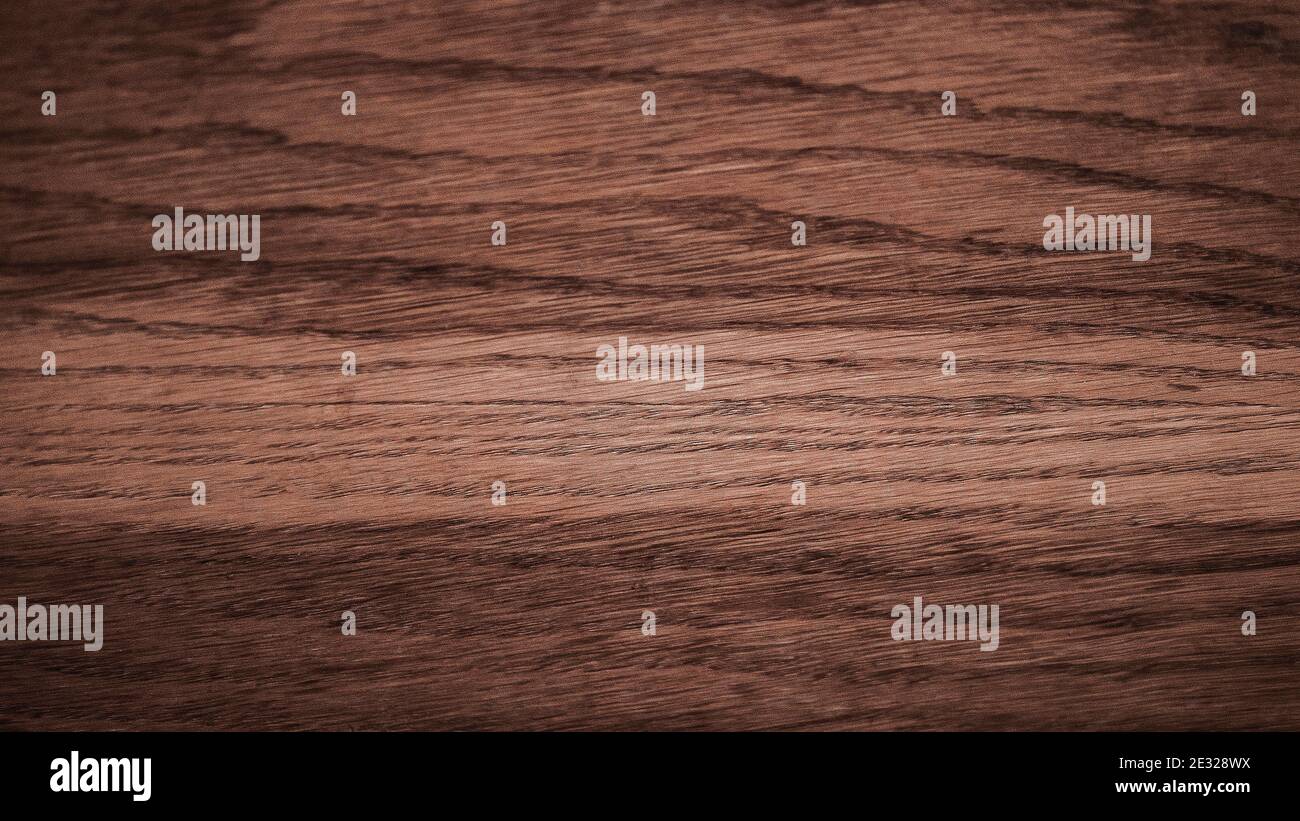 Noyer clair Banque de photographies et d’images à haute résolution - Alamy