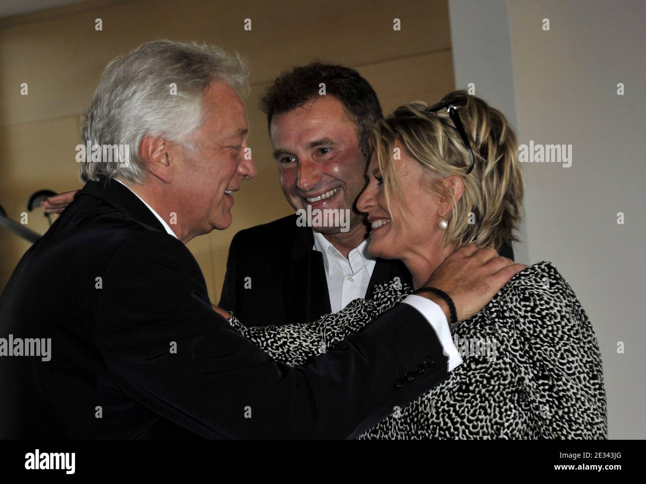 Sophie davant pierre sled Banque de photographies et d’images à haute ...