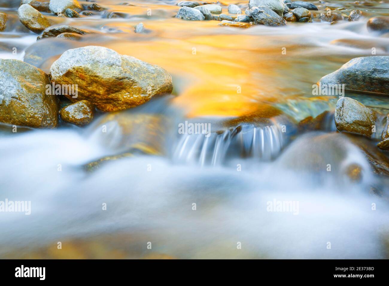 Lonza river Banque de photographies et d’images à haute résolution - Alamy