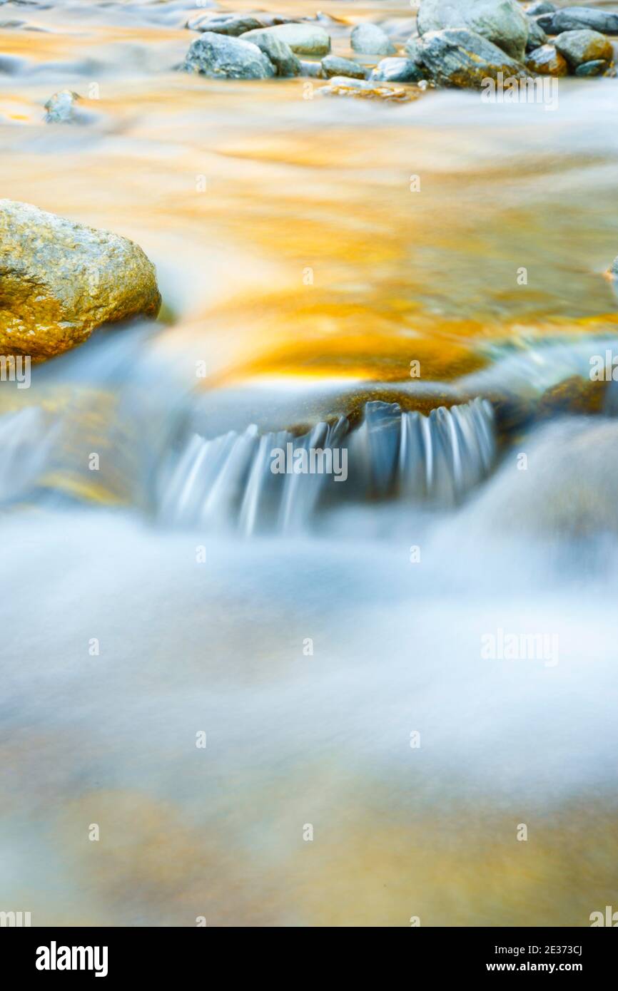 Lonza river Banque de photographies et d’images à haute résolution - Alamy