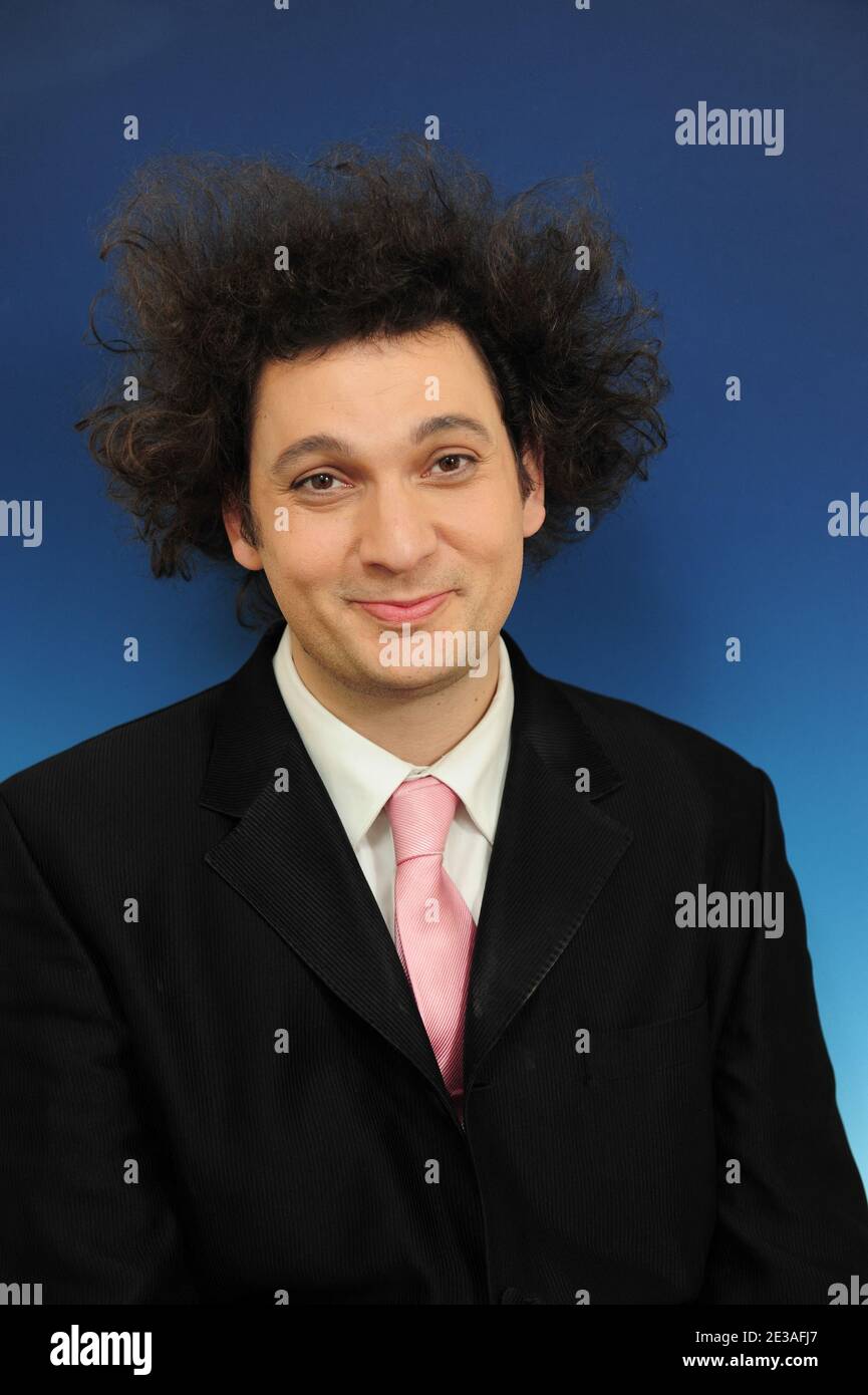 Éric Antoine magicien français lors d'une séance photo à Paris, France ...