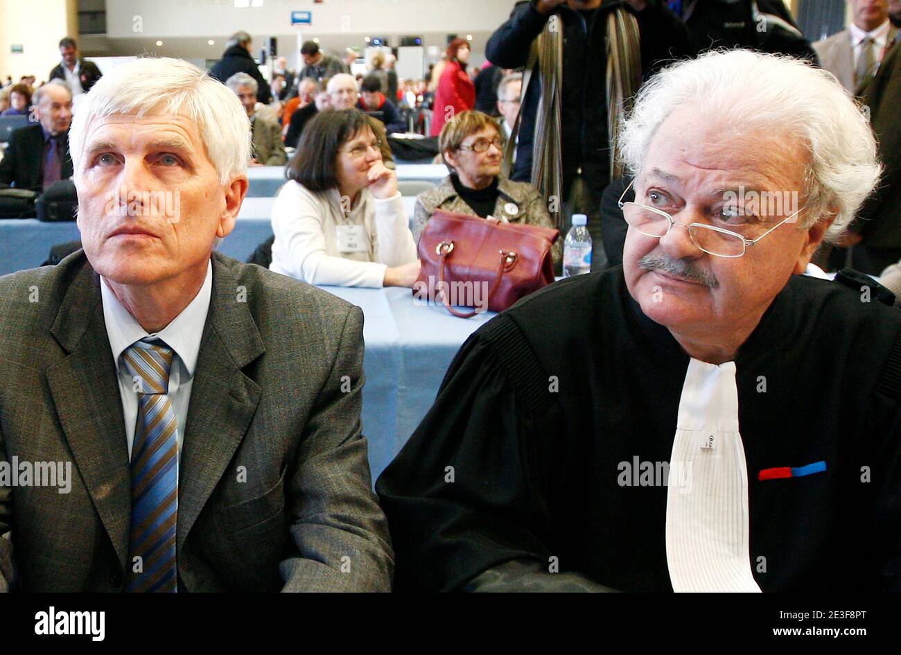Serge Biechlin (L), ancien directeur de l'usine d'engrais chimique AZF ...