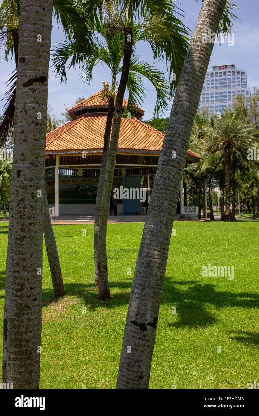 Lumphini park bangkok Banque de photographies et d’images à haute ...
