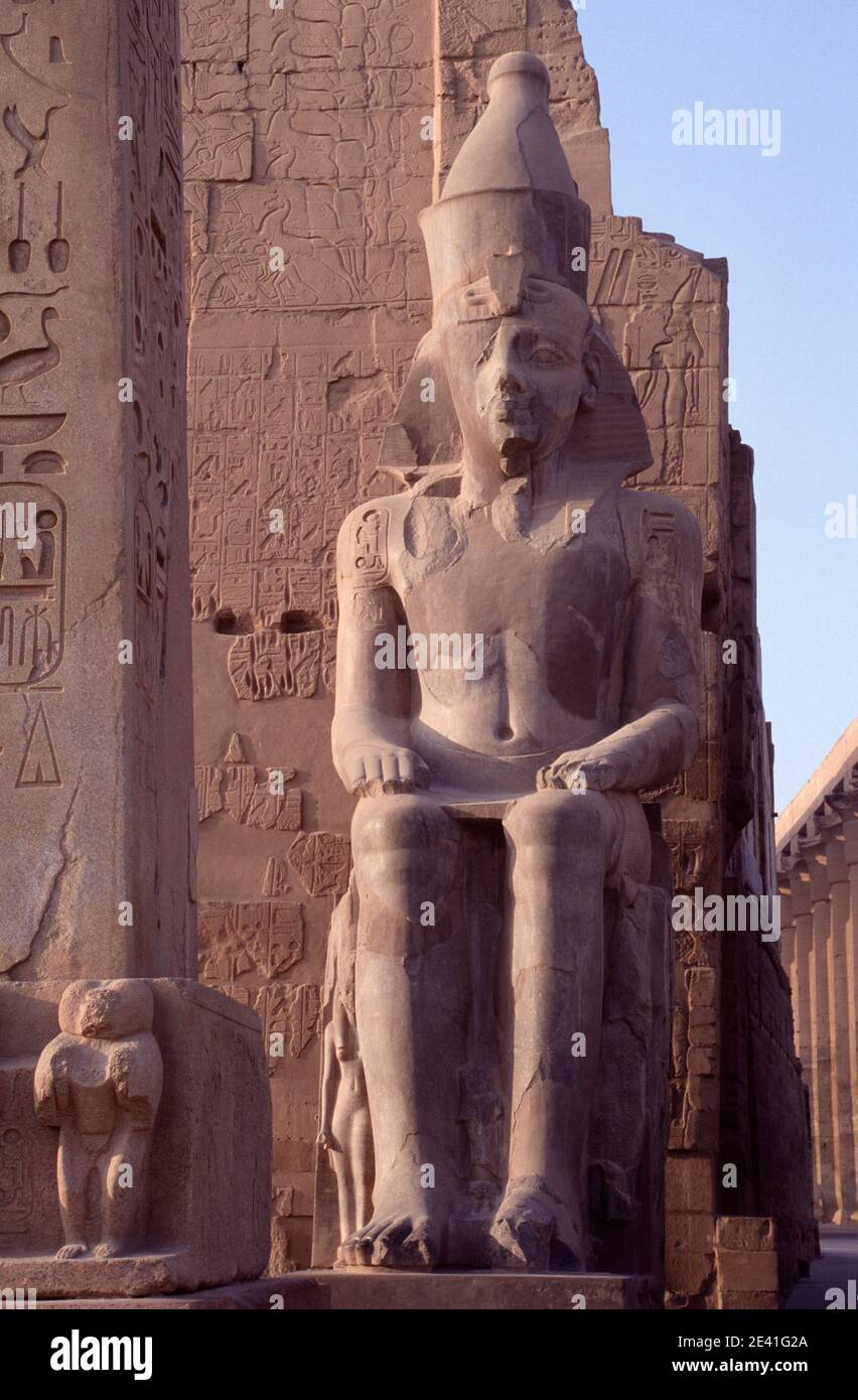 Pharao ramses ii Banque de photographies et d’images à haute résolution ...