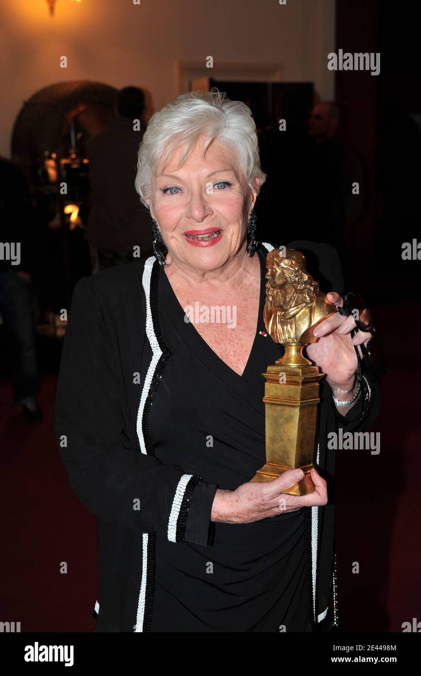 Line renaud théâtre Banque de photographies et d’images à haute ...