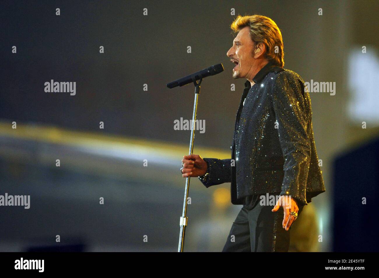 Johnny hallyday concert stade de france Banque de photographies et d ...
