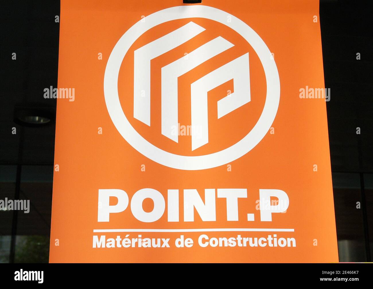 Logo point p Banque de photographies et d’images à haute résolution - Alamy