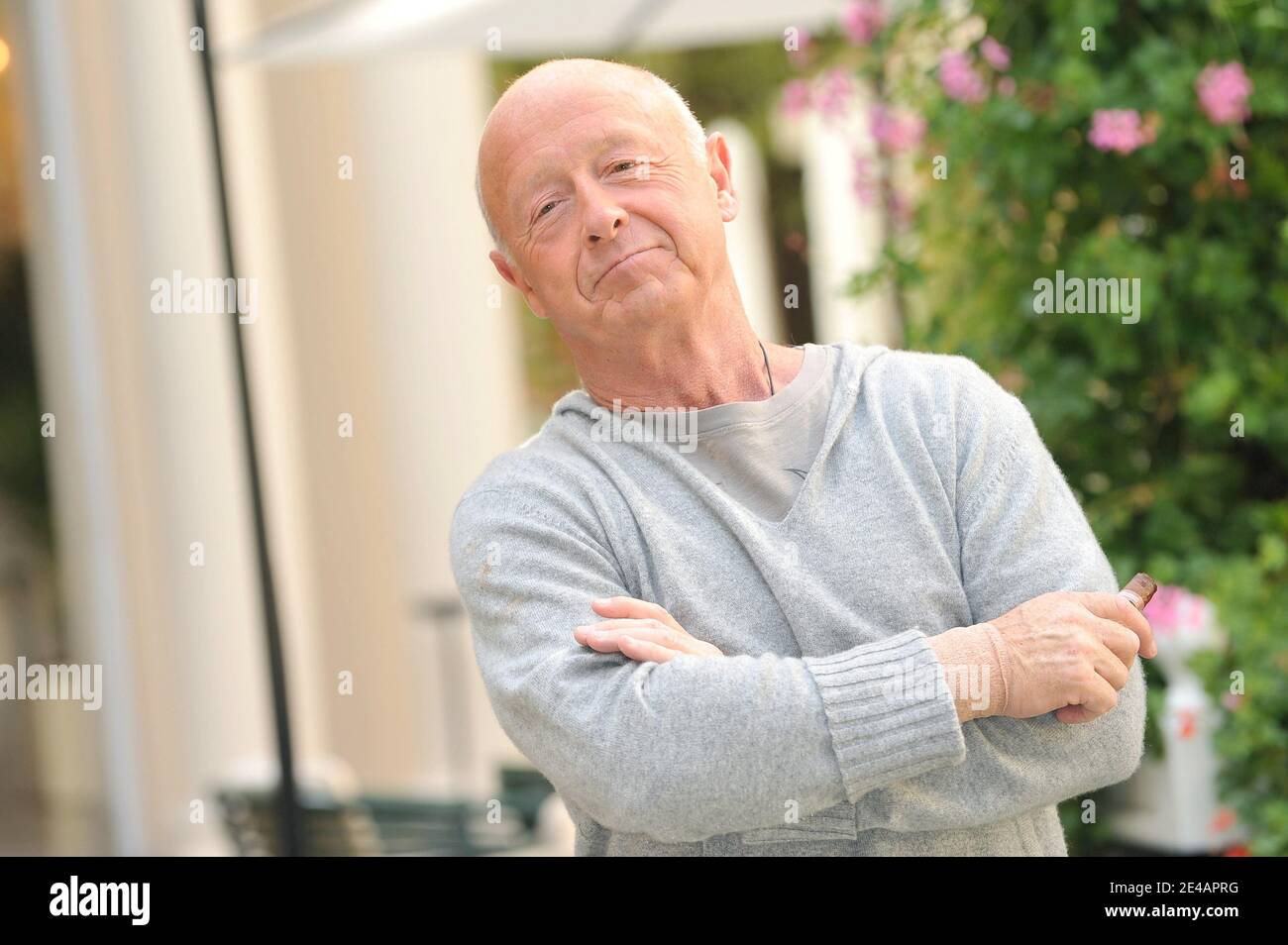 Le réalisateur britannique Tony Scott pose un photocall pour présenter ...