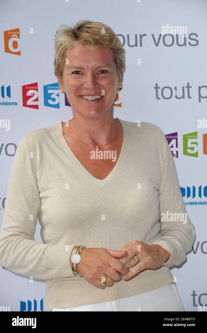 Elise lucet Banque de photographies et d’images à haute résolution - Alamy