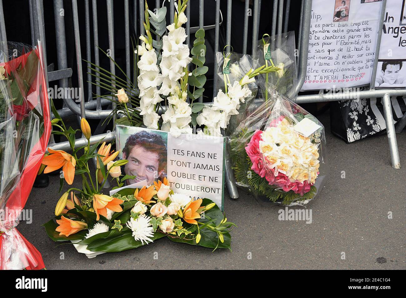 Filip nikolic adel kachermi frank delay Banque de photographies et d ...