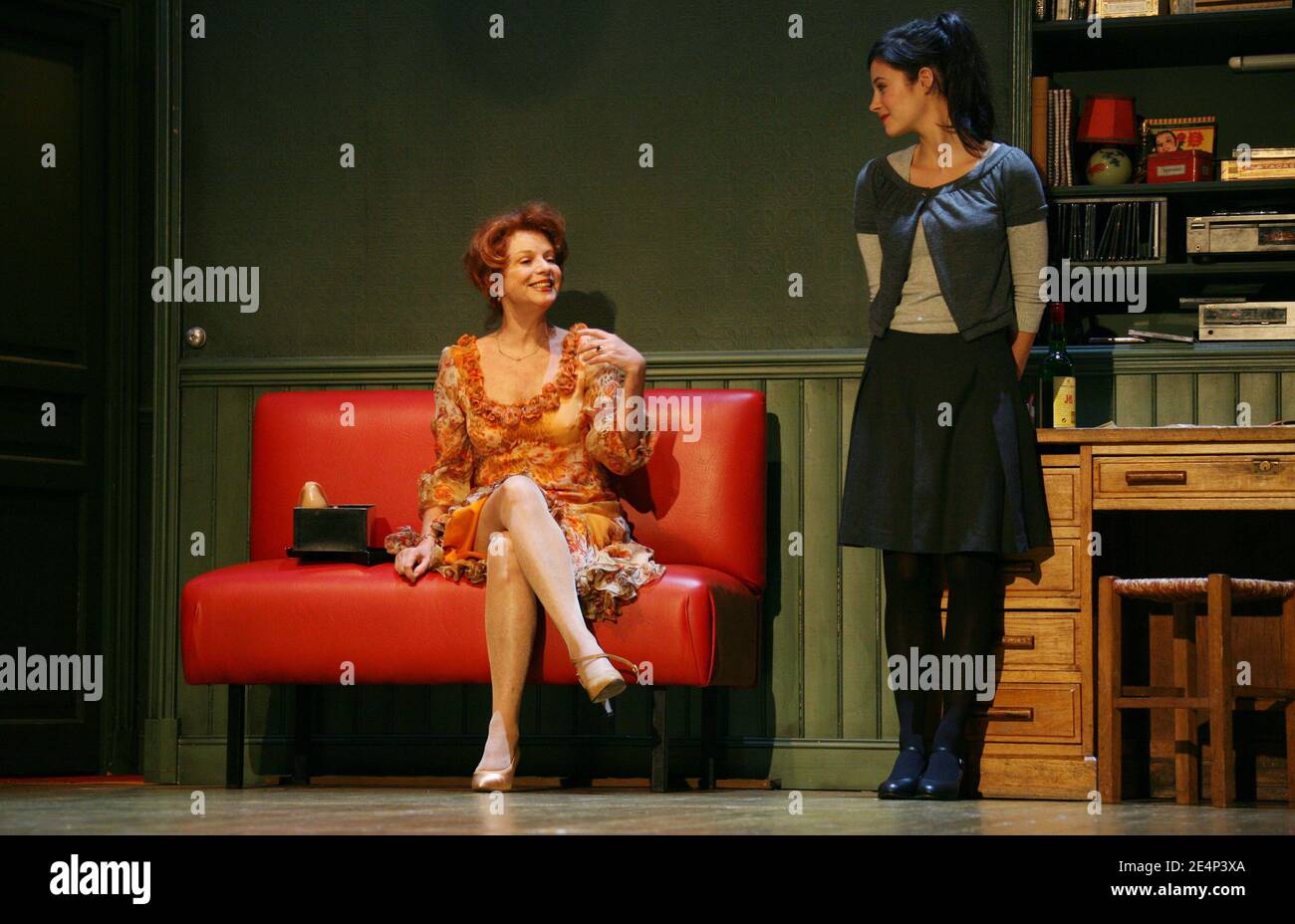 Agathe natanson Banque de photographies et d’images à haute résolution ...