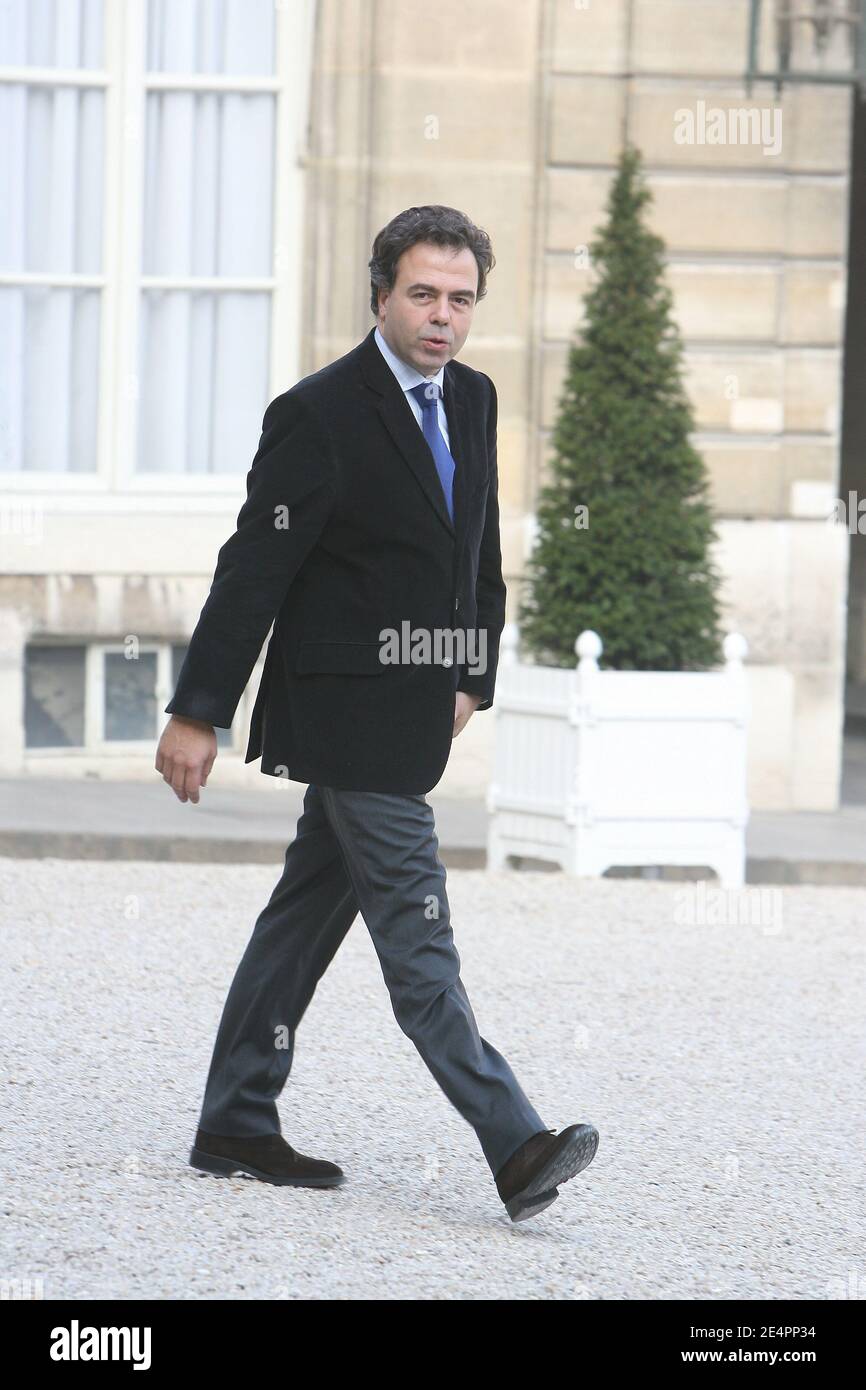 Luc chatel Banque de photographies et d’images à haute résolution - Alamy