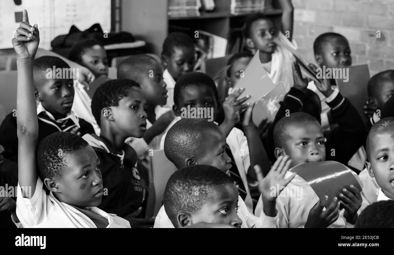 Primary student Banque d'images noir et blanc - Alamy