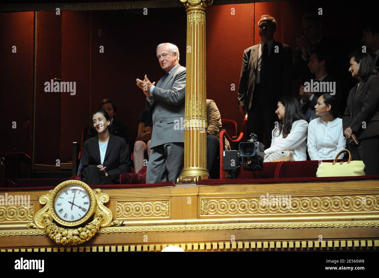 L'ancien otage franco-colombien Ingrid Betancourt a reçu avec sa ...