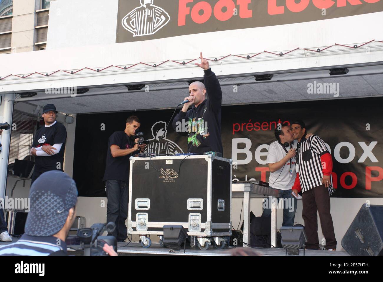 Techno parade paris Banque de photographies et d’images à haute ...