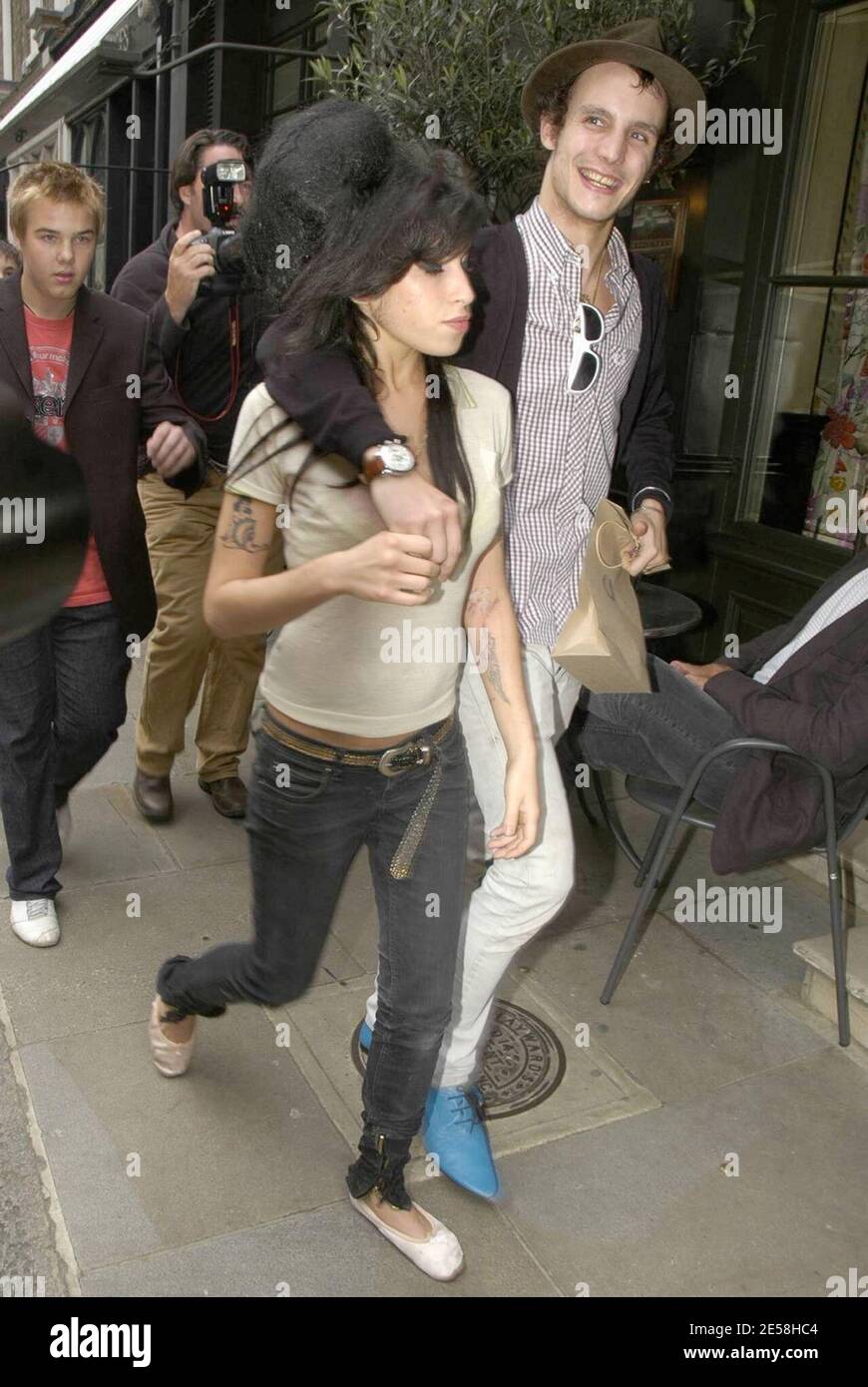 Amy winehouse and her husband blake fielder civil Banque de ...