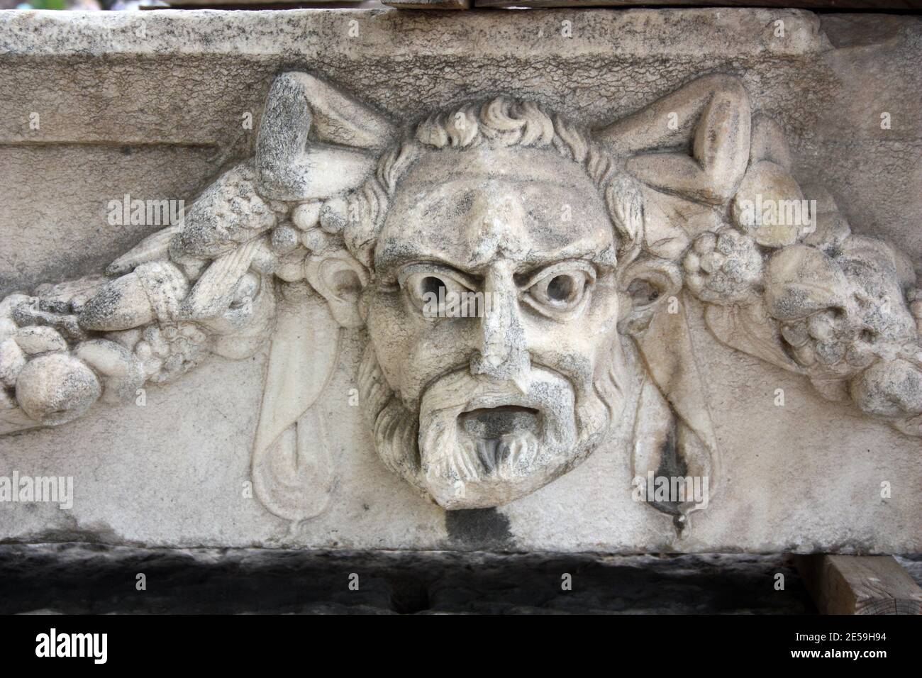 Sebasteion temple Banque de photographies et d’images à haute ...