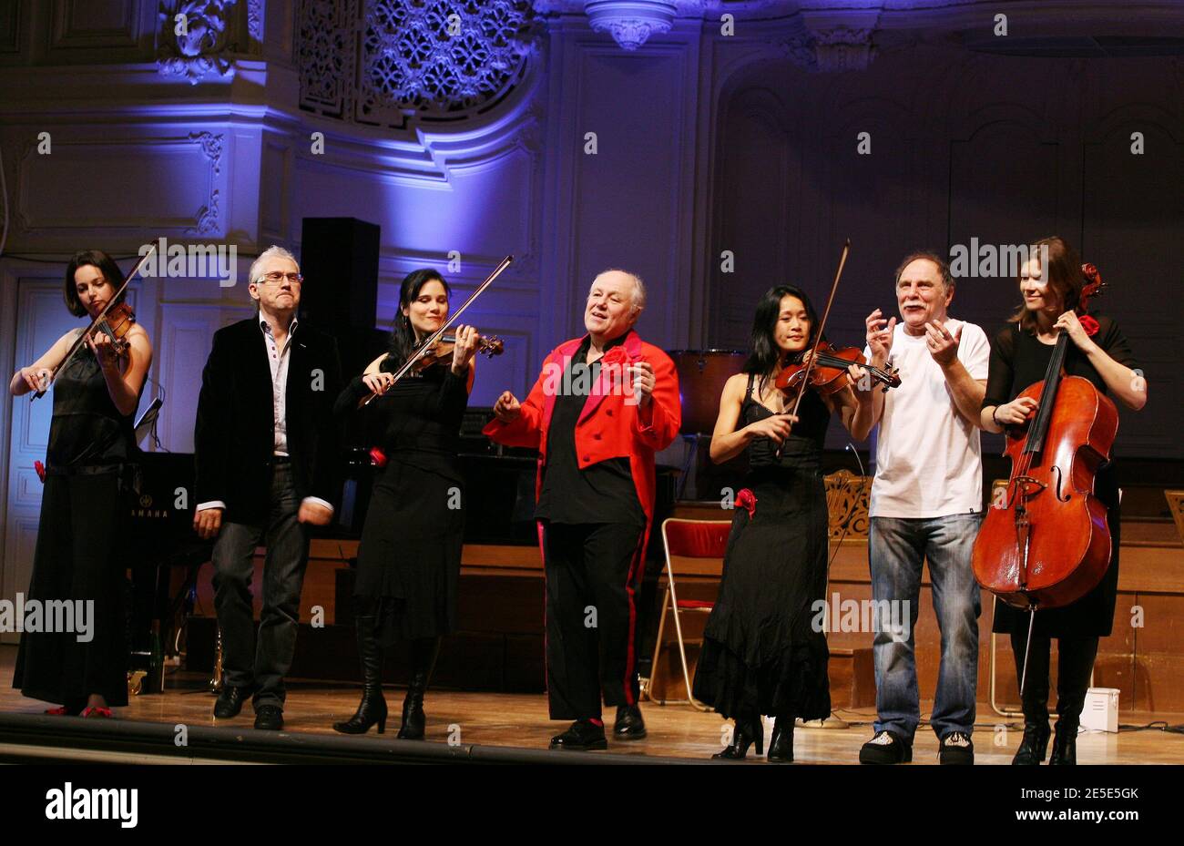 Serge perathonien Banque de photographies et d’images à haute ...