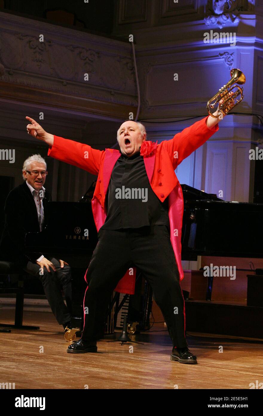 Serge perathonien Banque de photographies et d’images à haute ...