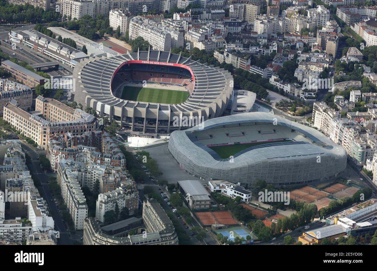 Jean bouin aerial Banque de photographies et d’images à haute ...