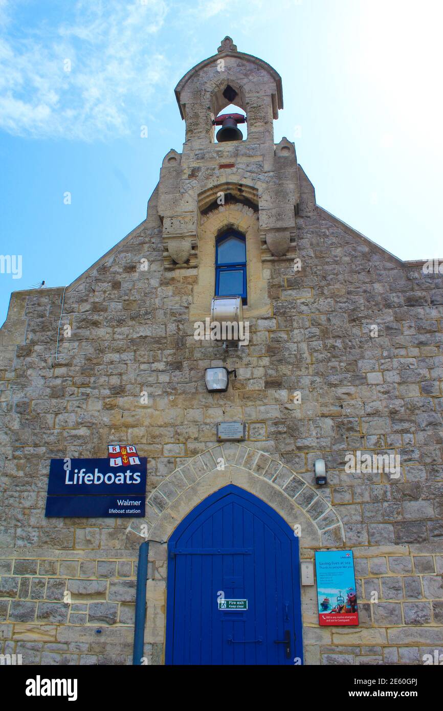 Walmer lifeboat station Banque de photographies et d’images à haute ...