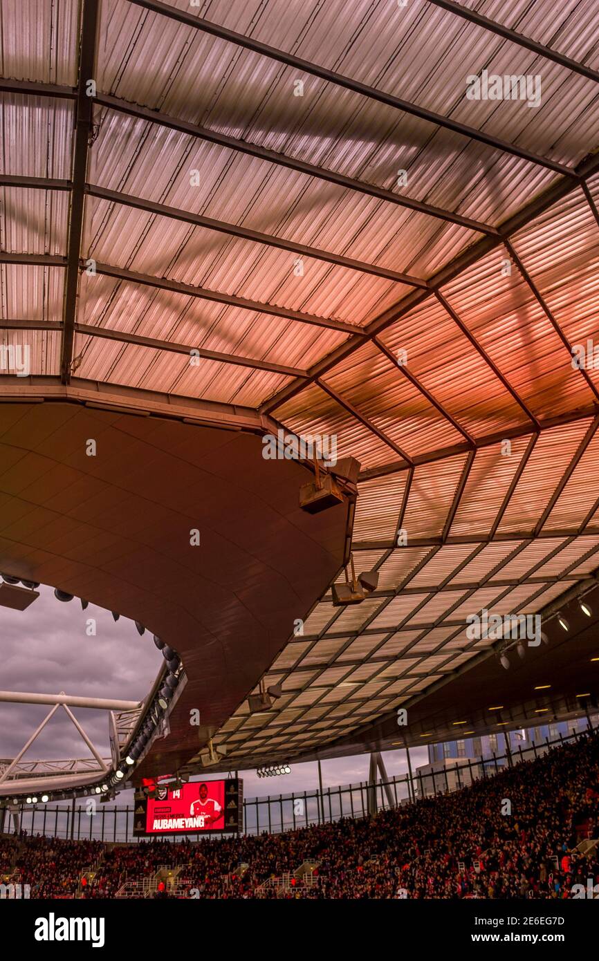 Emirates stadium arsenal Banque de photographies et d’images à haute ...