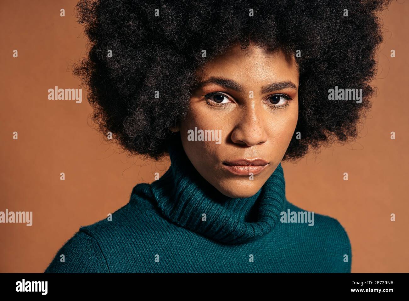 Gros Plan De Jeune Fille Africaine Banque De Photographies Et Dimages