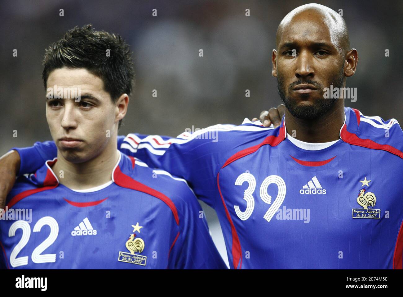 Samir Nasri et Nicolas Anelka pendant le match international amical ...