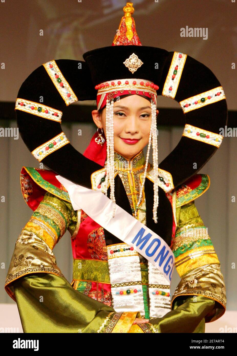 Mlle mongolie Banque de photographies et d’images à haute résolution ...