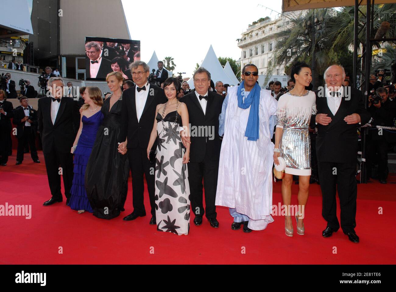 'Les membres du jury, (de L) le réalisateur italien Marco Bellocchio ...