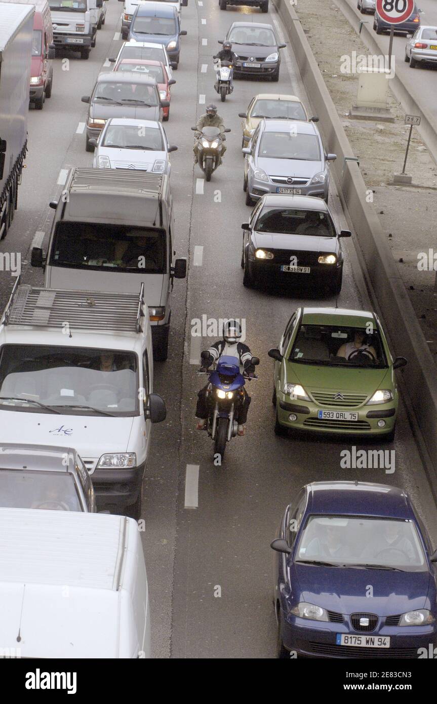 Embouteillage routier Banque de photographies et d’images à haute ...